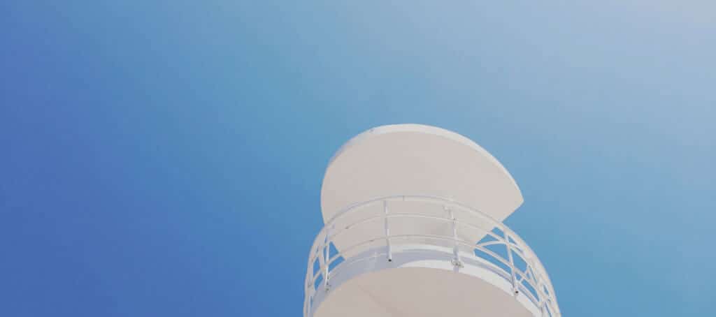 Ethics Explainer: The Panopticon - What is the panopticon effect?